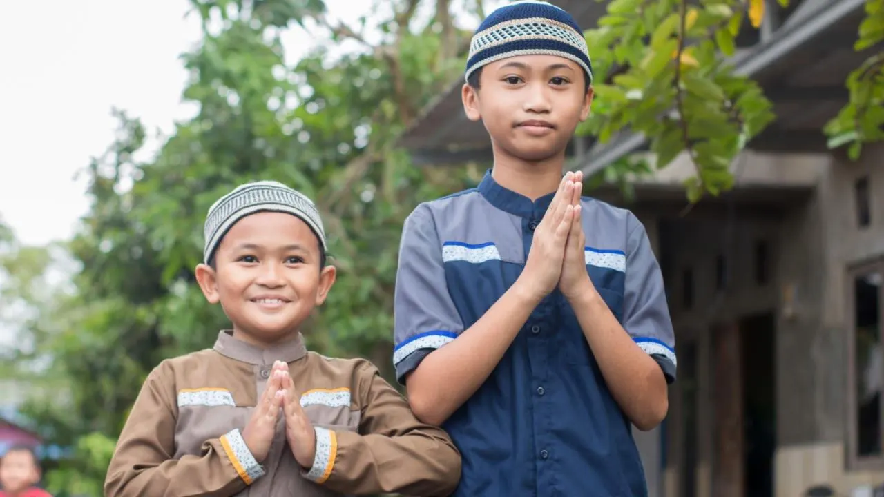 Rekomendasi Hadiah Lebaran Anak Yatim yang Penuh Makna